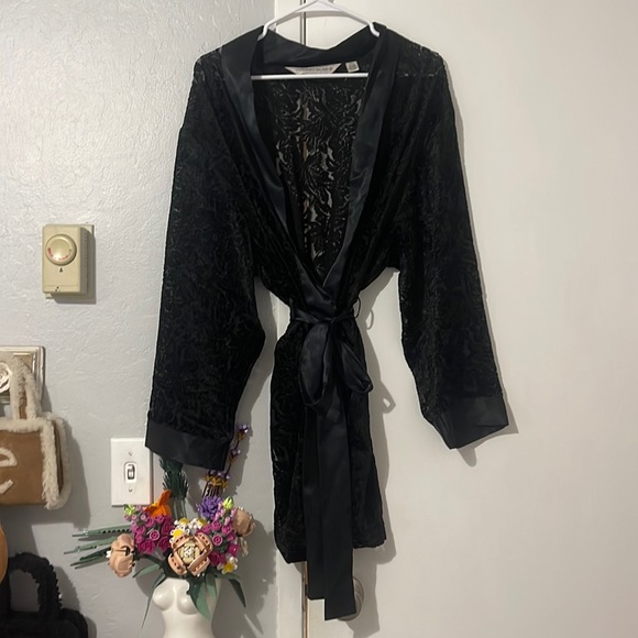 Victoria's Secret | Intimates & Sleepwear | Beautiful Vintage Victorias ...